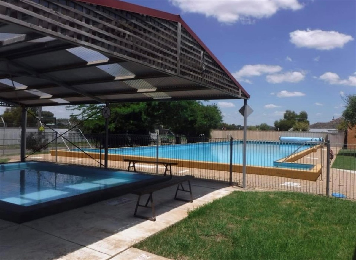 Outdoor Swimming Pools Central Goldfields Shire Council